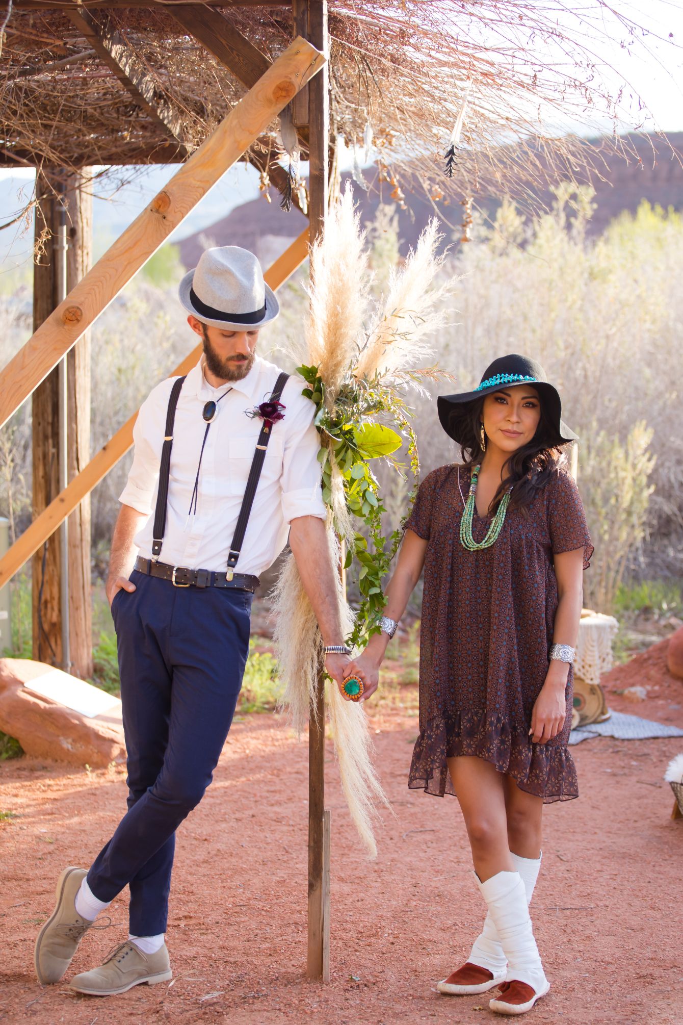 Bohemian Lovers – Ultimate Wedding Magazine